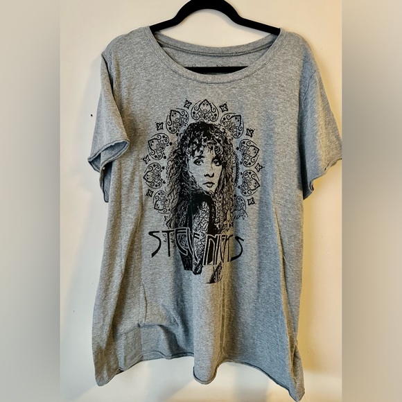 torrid | Tops | Torrid X Stevie Nicks Gray Shortsleeved Band Tee | Poshmark